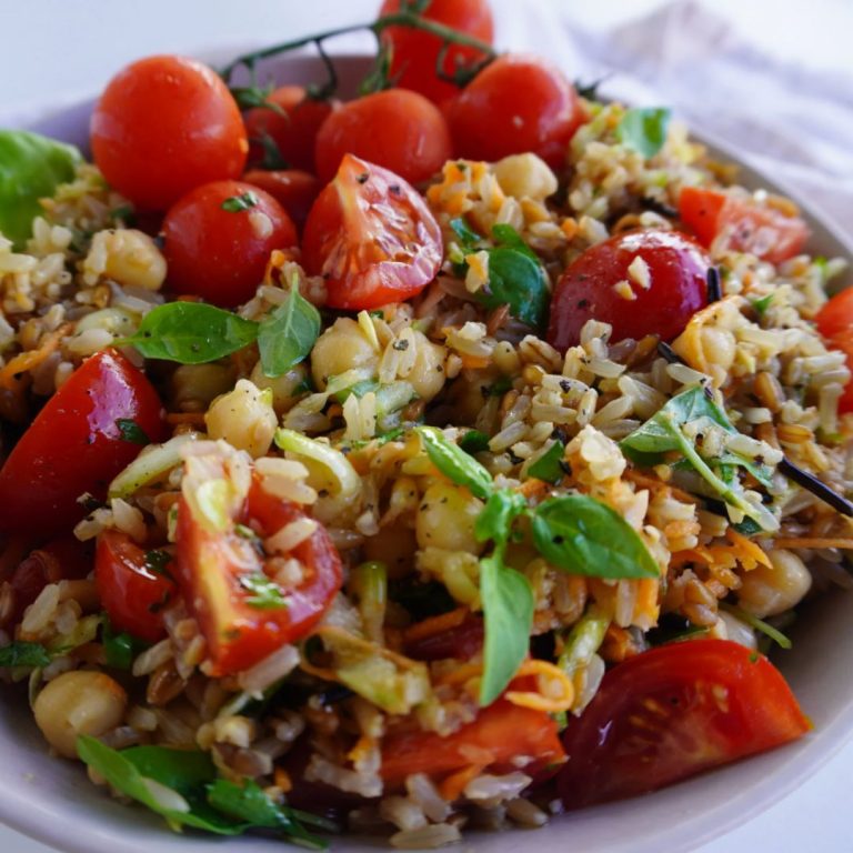 Saladas para o dia a dia | MARIANA TALITA